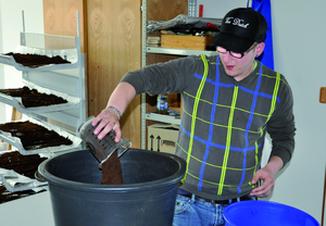 Aus Kaffeesatz wird „Coffeeflower“ - Diakonie-Klinik Mosbach